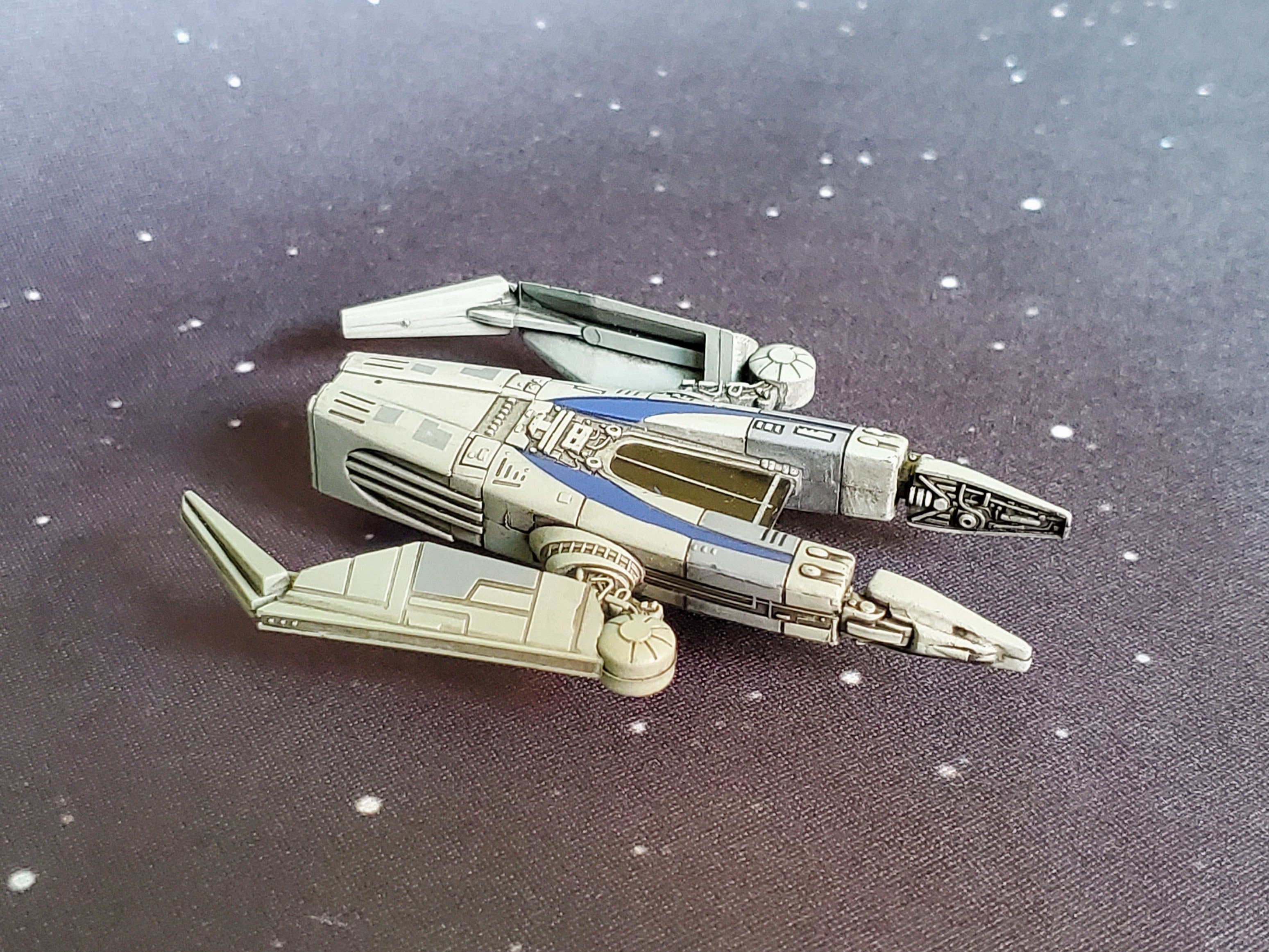 X-Wing Miniatures Aggressor Assault Fighter (IG-2000) – Hobbut.com